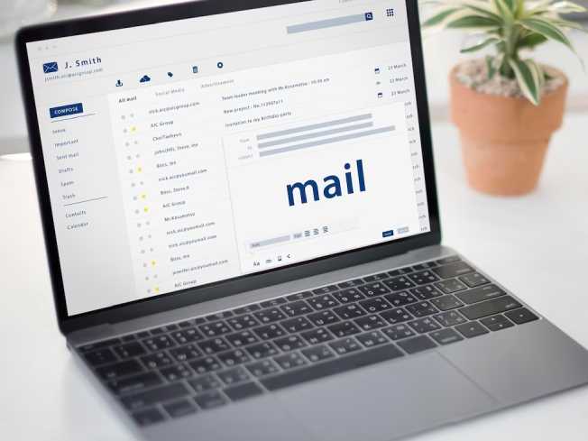 CC y CCO Explicado: Domina el Arte de los Emails Profesionales